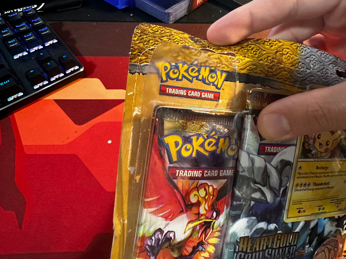 VINTAGE HEARTGOLD SOULSILVER LEGENDS AWAKENED BLISTER PACK x1 – DJDEEMO.COM